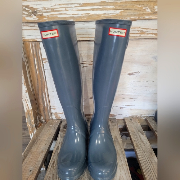 Hunter | Shoes | Hunter Gloss Grey Boot | Poshmark
